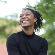 Lauren Cramer | About | University of Toronto