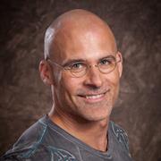 Timothy Hughes | About | University of Toronto